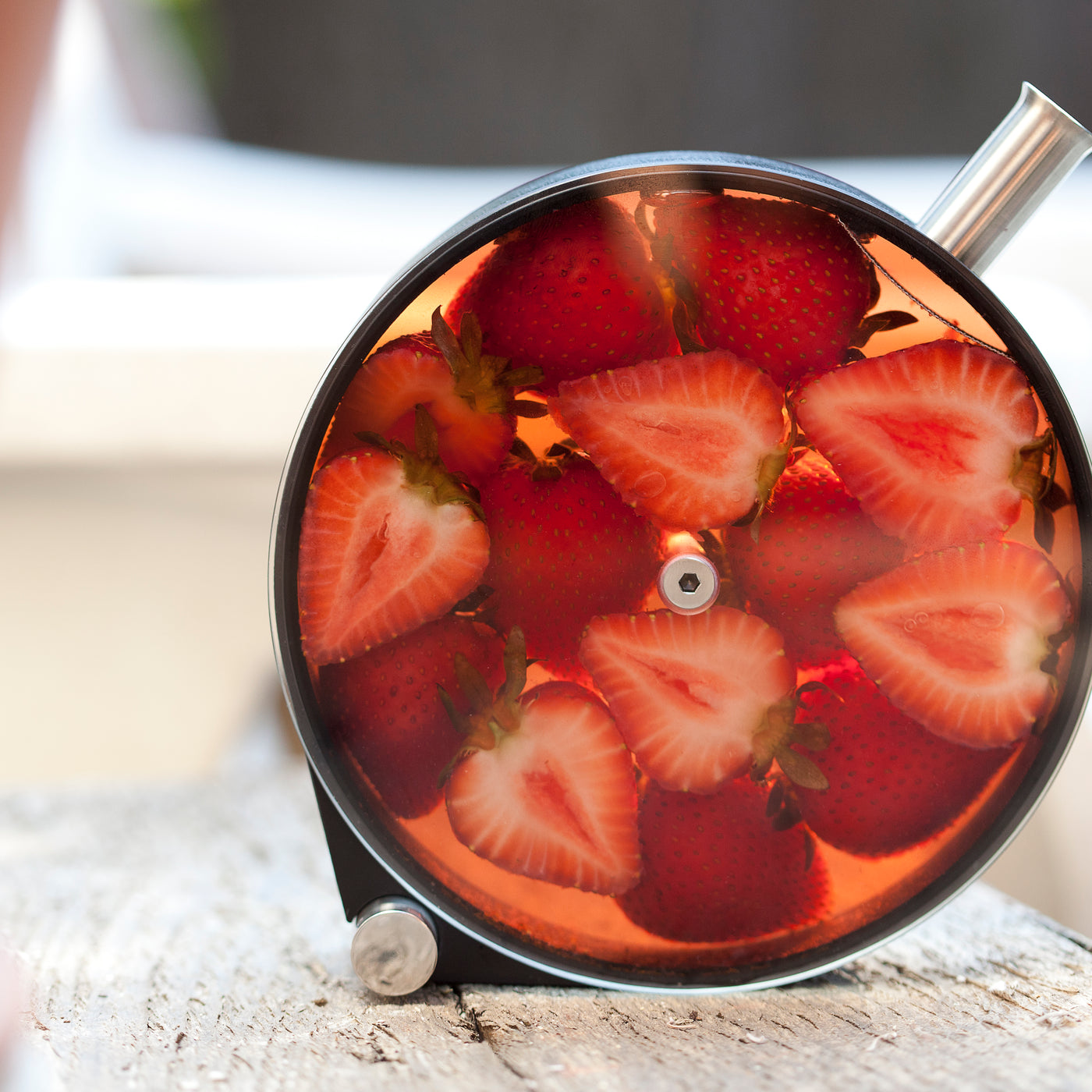 The Porthole – Crucial Detail